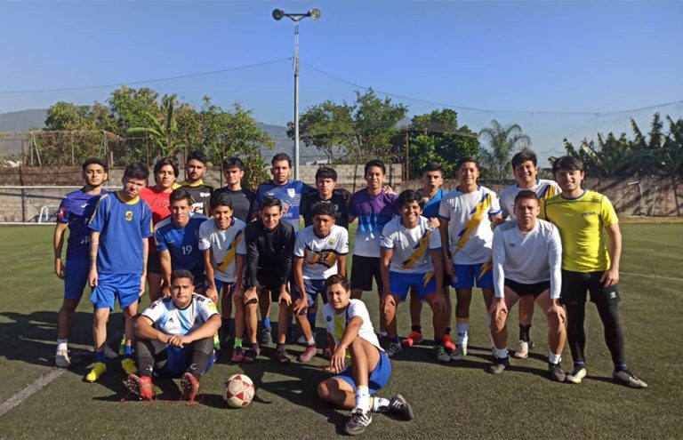 INICIO DE TALLERES - Universidad Evangélica de El Salvador